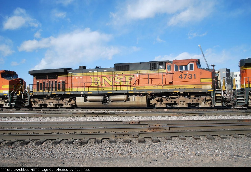 BNSF 4731